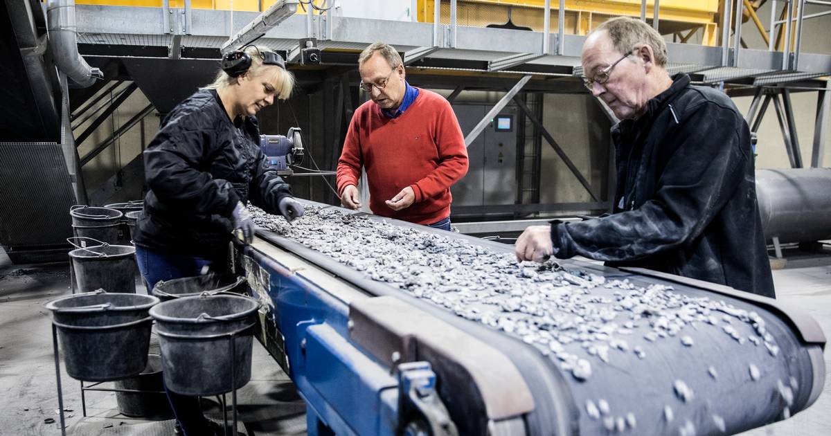 Metalkonge lukker ny storinvestor ind i milliardforretning - Jyllands ...