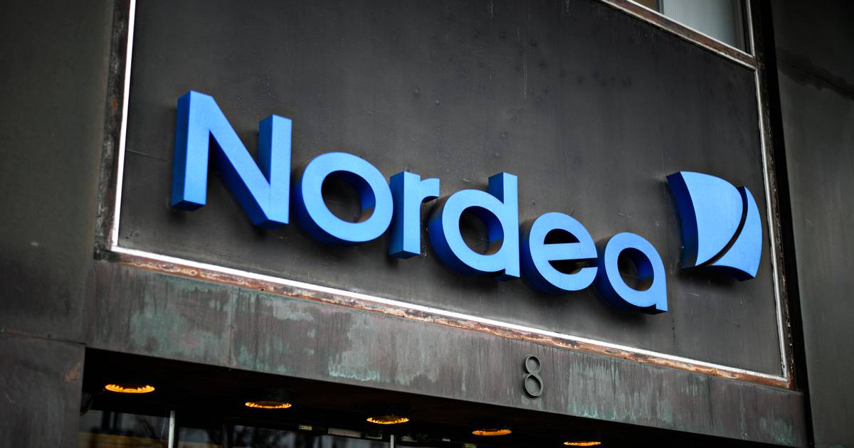 13 Nordea-kunder udløste ransagning af hovedsæde - Finans