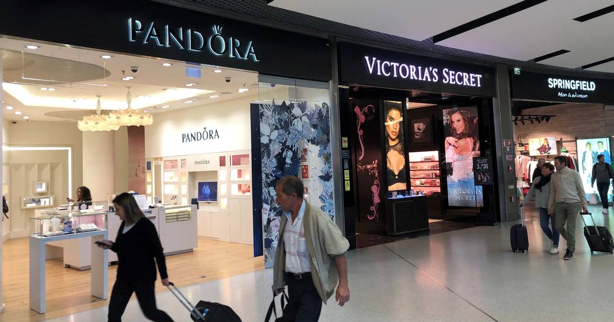 Pandora sætter salgsrekord i 2021 - Finans