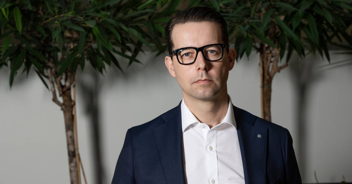 Topchefen i ISS: Vi er foran planen - Finans