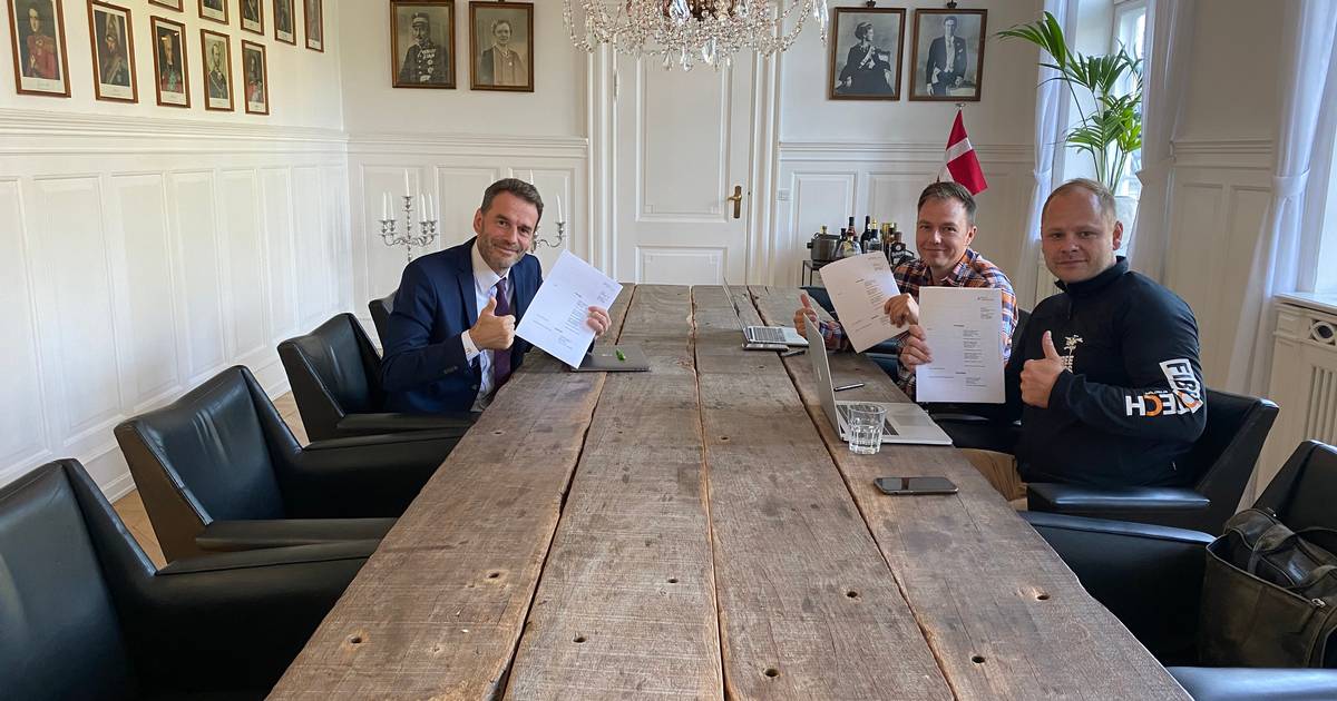 Jesper Buch har udsigt til »voldsomt exit«: Men den endelige handel ...