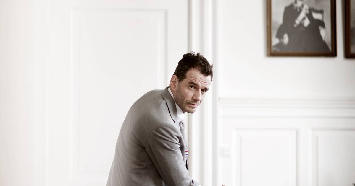 Jesper Buchs holdingselskab har første overskud - Finans