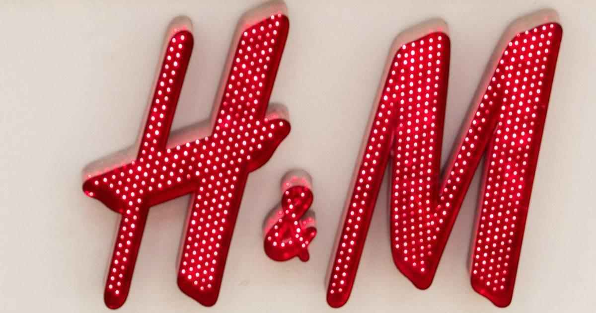 H&M skal spare milliarder: Skærer i antallet af ansatte H&M skal spare milliarder: Skærer i antallet af ansatte