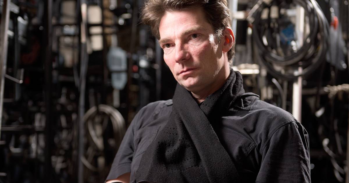 Balletdirektør fyret efter at have kastet hundelort i ansigtet på ...