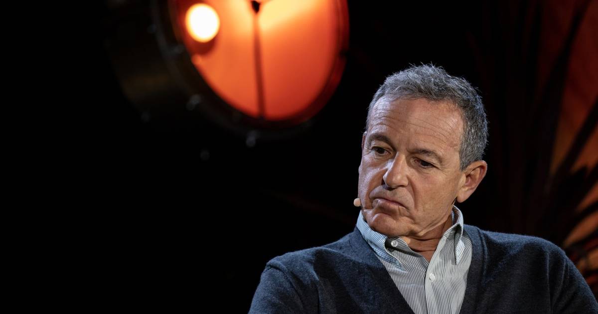 Disney will work with ValueAct to counter billionaire activist's moves ...