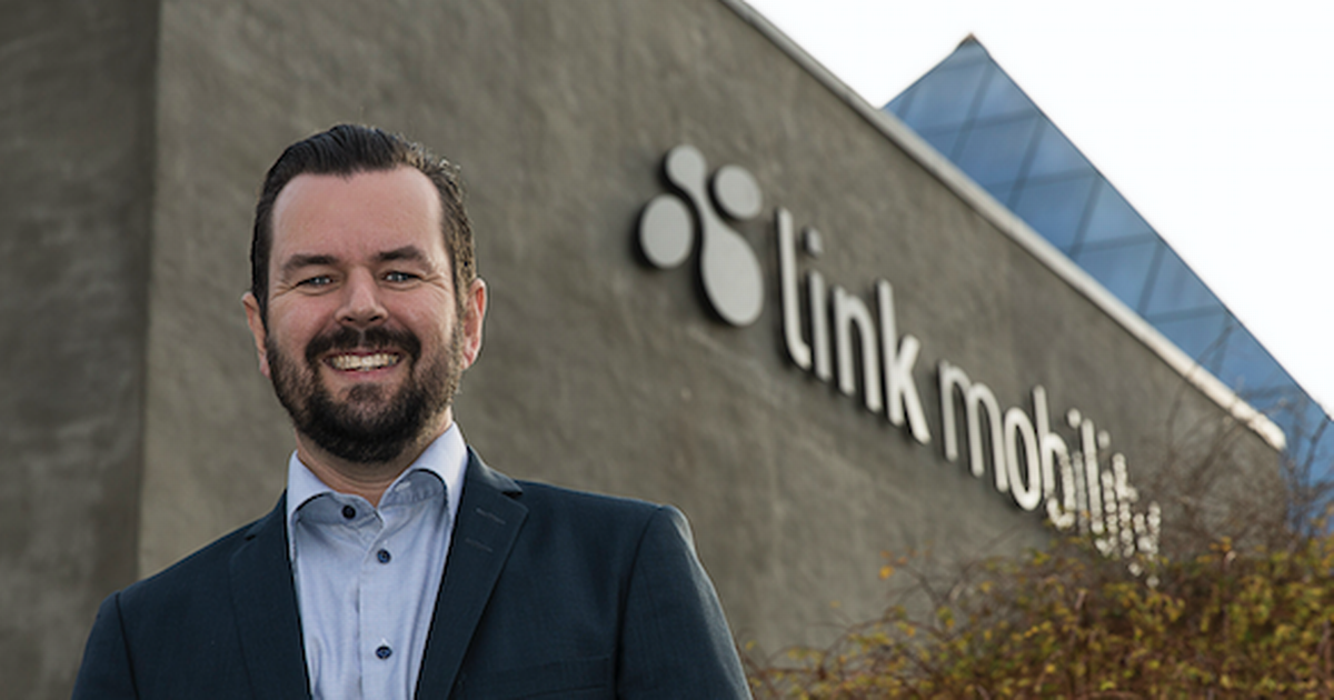 Søren Sundahl afværger endnu en konkurs - Jyllands-Posten