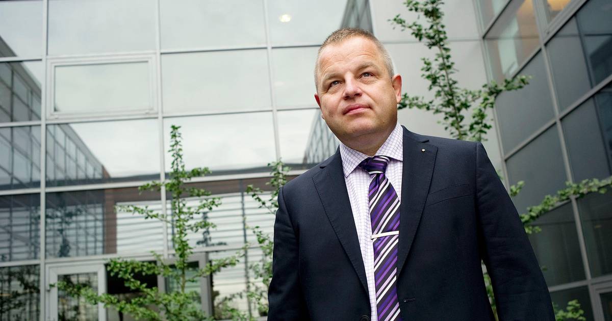 Millionerne strømmer igen ind hos kendt bankekspert - Finans