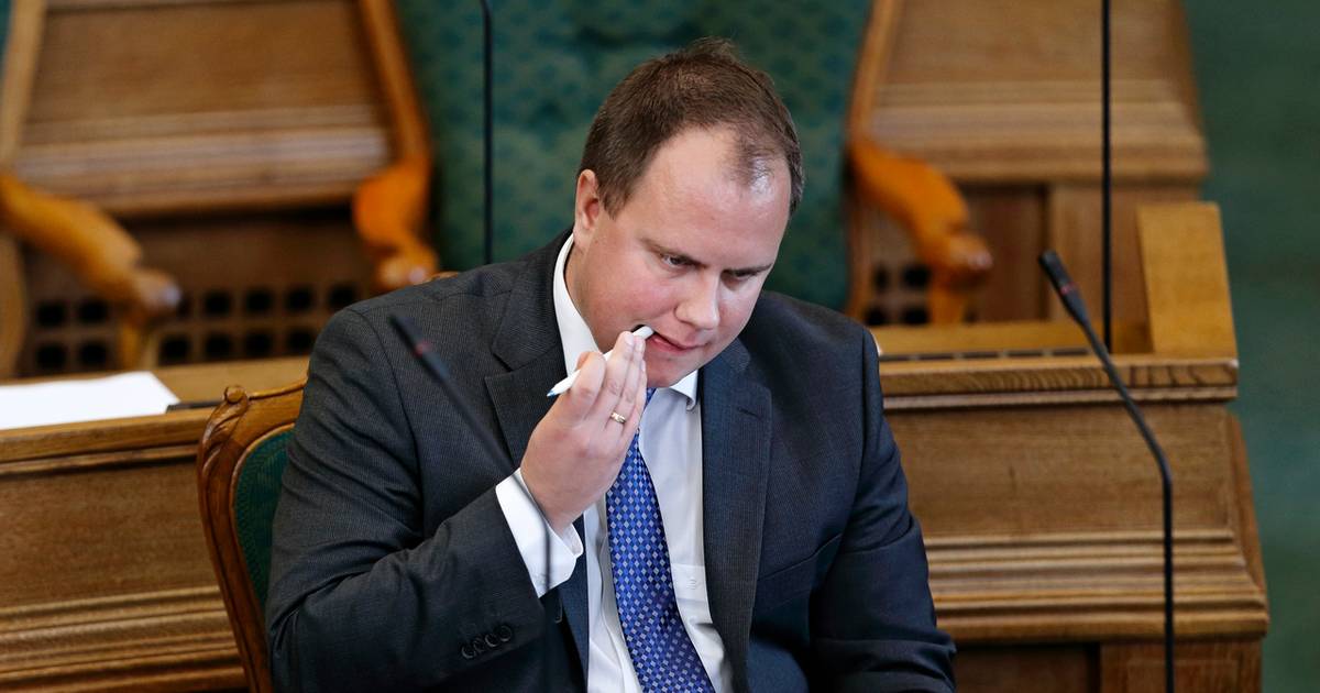 Martin Henriksen bliver udfordret på formandsposten i Nye Borgerlige ...