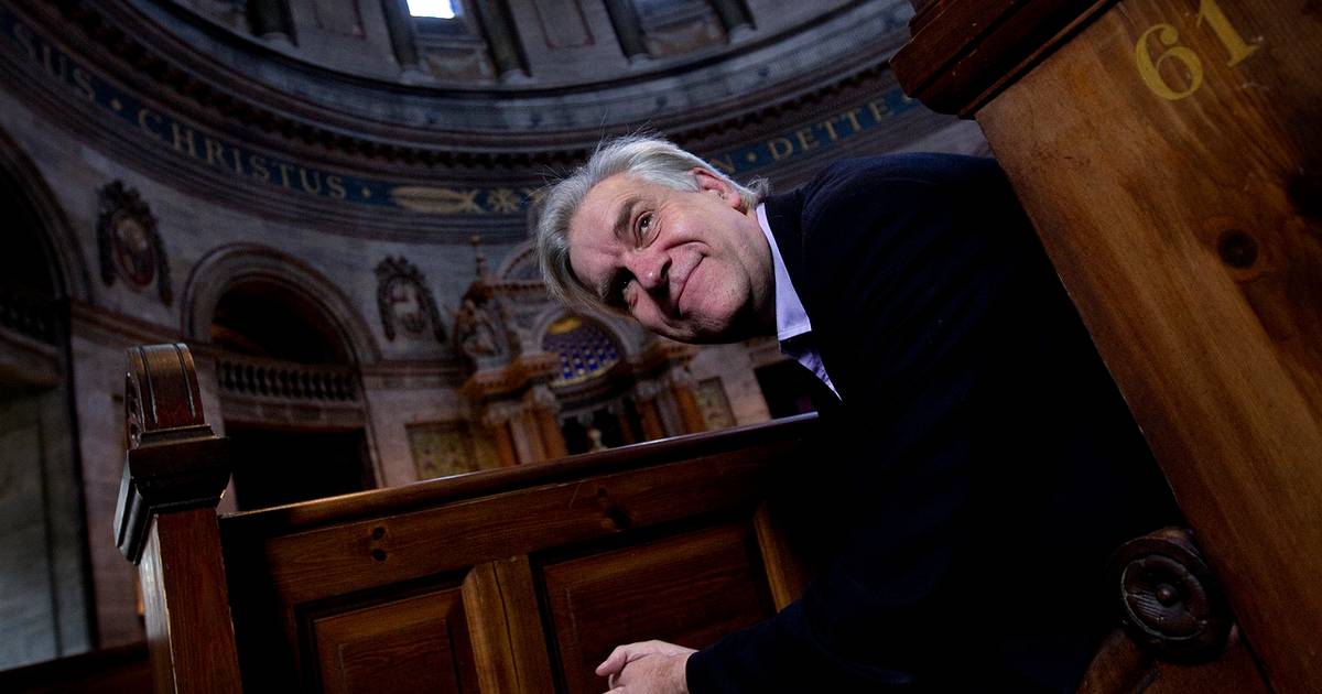 Anmassende sammenblanding af tvivl, magt og æstetik - Jyllands-Posten