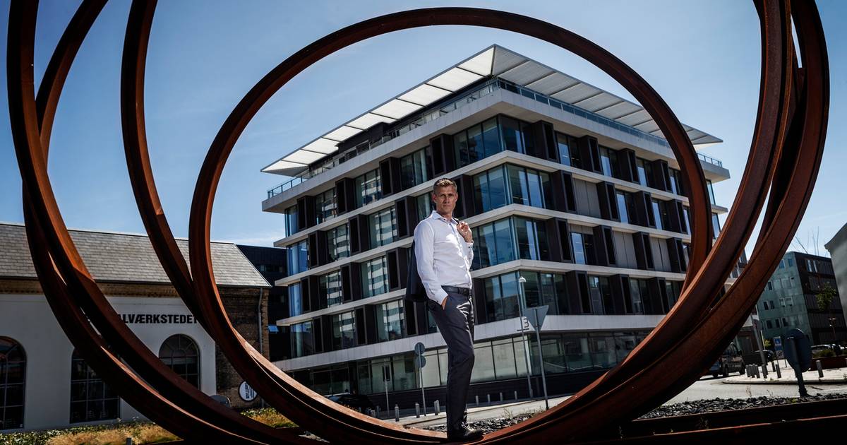 Efter flere opgør: Milliardæren Henrik Lind har solgt stor aktiepost i ...