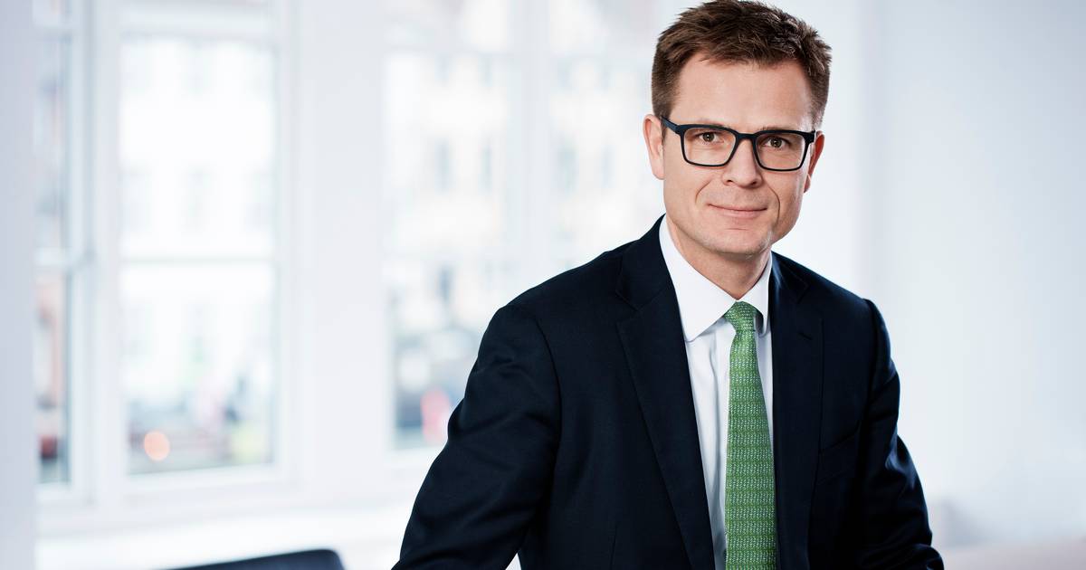 Mærsk-boss i modvind, investeringsbank gør comeback efter OW-skandale ...