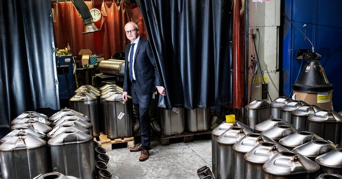 L'Easy-milliardær gjorde industri-arving hovedrig - Finans