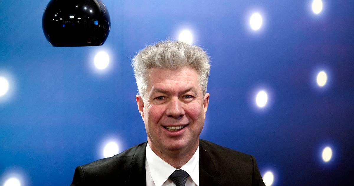 Ewii-boss Knud Steen Larsen fratræder med øjeblikkelig virkning - Finans